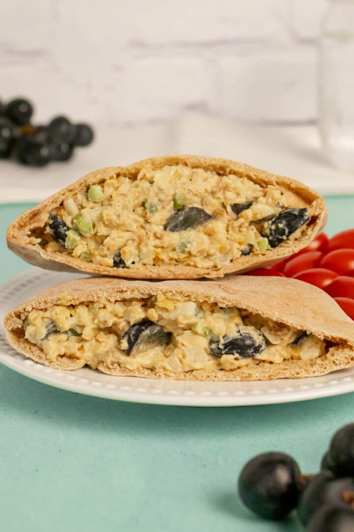Vegan mashed chickpea salad with grapes
