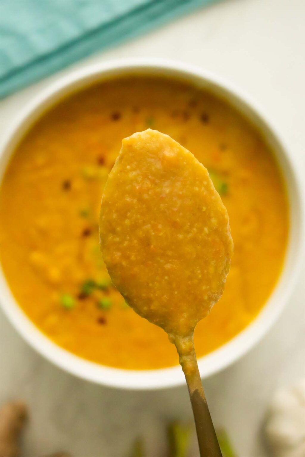 🥕 Carrot Ginger Lentil Soup