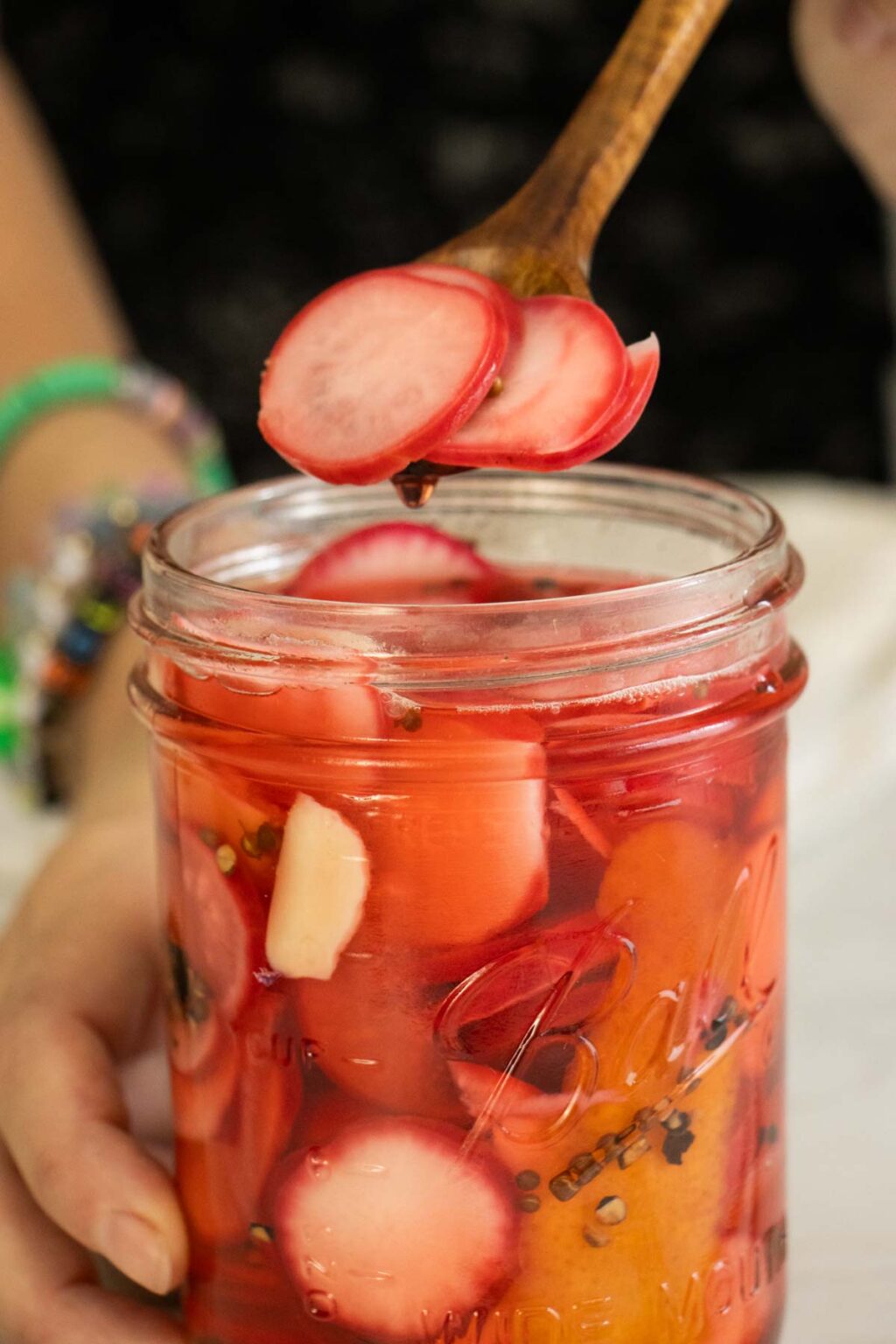 Quick Pickled Radishes